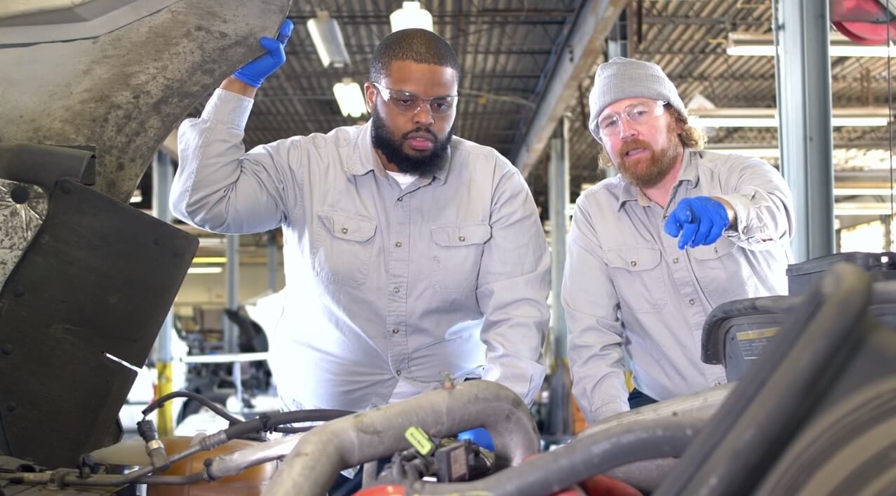 The Ultimate Fleet Maintenance Software Guide - Teletrac Navman UK